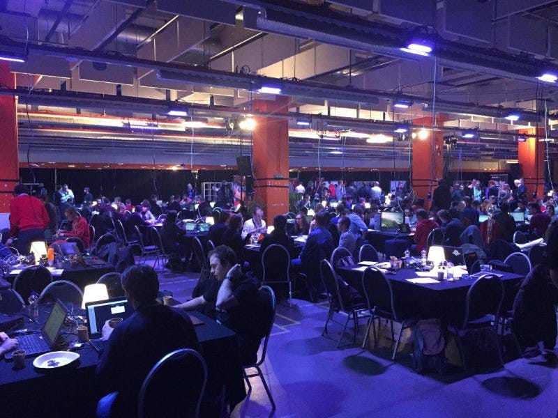 Retrospective: dutch blockchain hackathon | by alvis | Medium