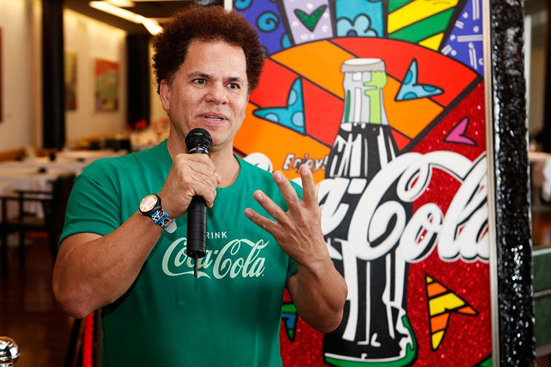 Why Romero Britto is Dedicated to His Charitable Efforts | by Park West ...