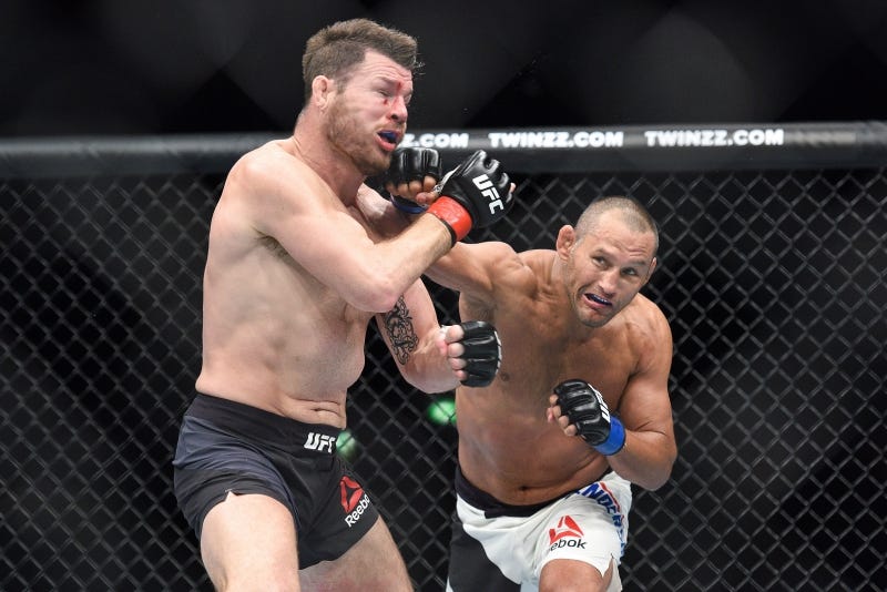 How to Throw a Perfect Hook in MMA? | by William Jhon | Medium