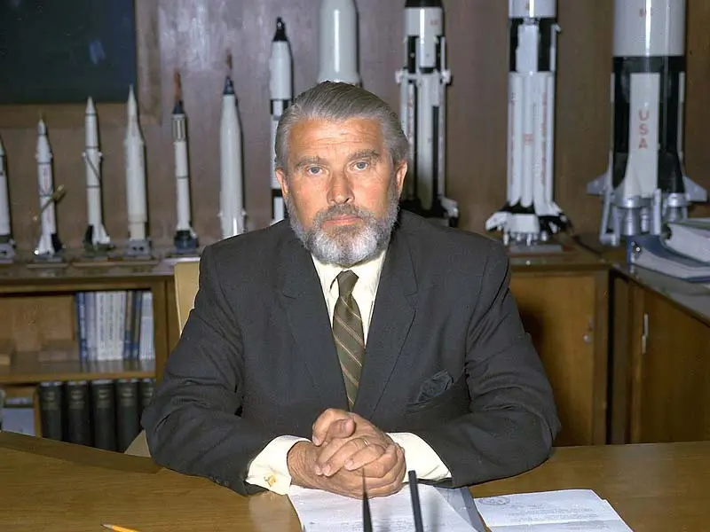 Wernher Magnus Maximilian von Braun | by Quantum Dox® | Aug, 2024 | Medium