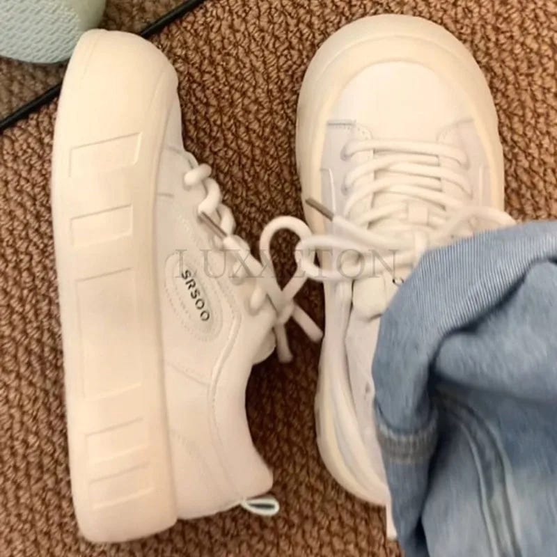 Finding the Perfect Blend of Comfort and Style with Canvas Shoes and ...