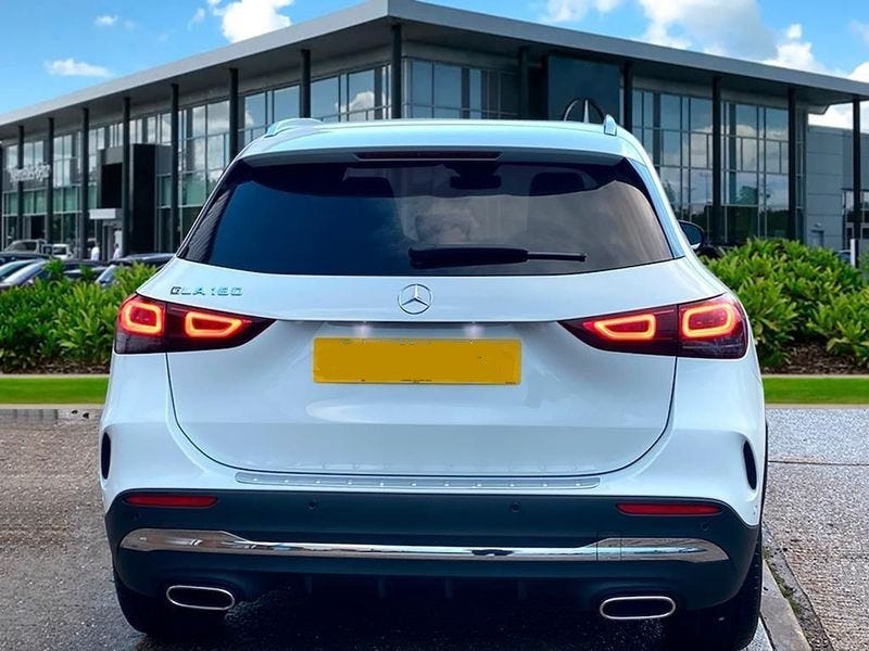 Book Your Dream Prom Car Today - School Prom Car Hire - Medium