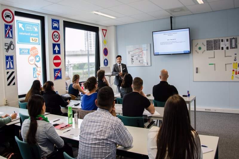Theorie Snel Halen Auto theorie cursus — 6 maart 2016 | by ...
