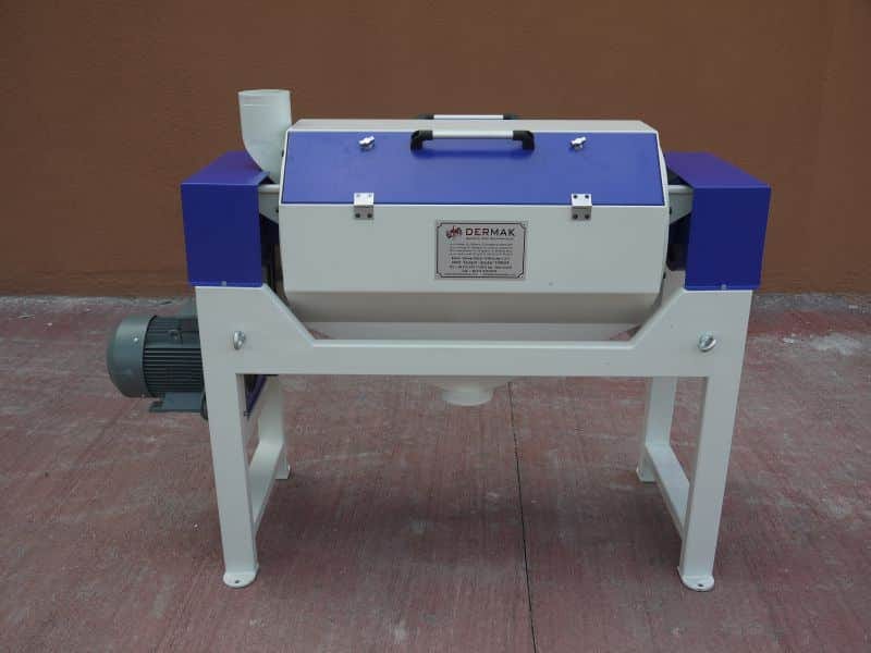 What purpose does the sieve apparatus serve? - Dermakmixer - Medium