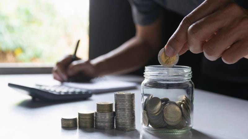 Master Your Money: The Art of Starting Small to Grow Big | by Archit ...