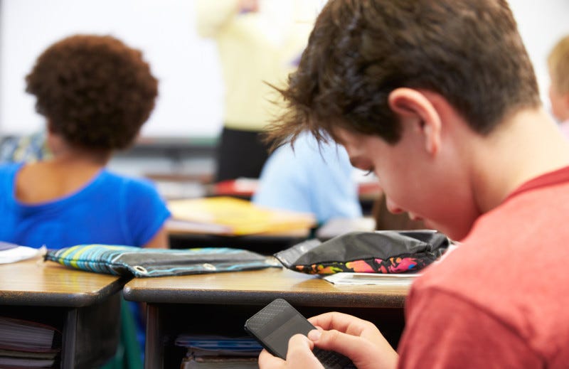 Confiscated phones and the ‘student use of mobile devices guidance ...