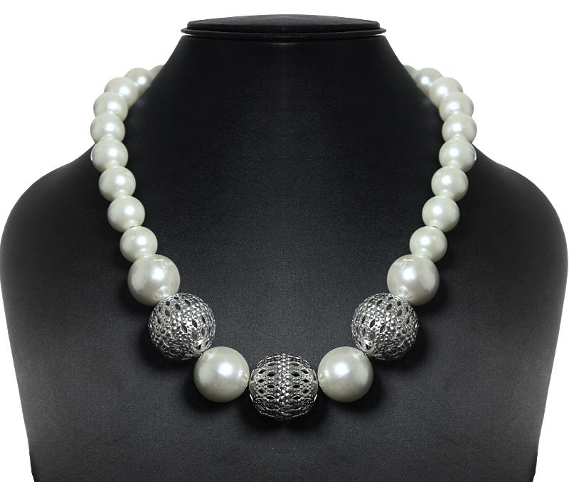Best Uses of Pearls! — Fashion Jewelry and Beauty | by Vogue Crafts ...