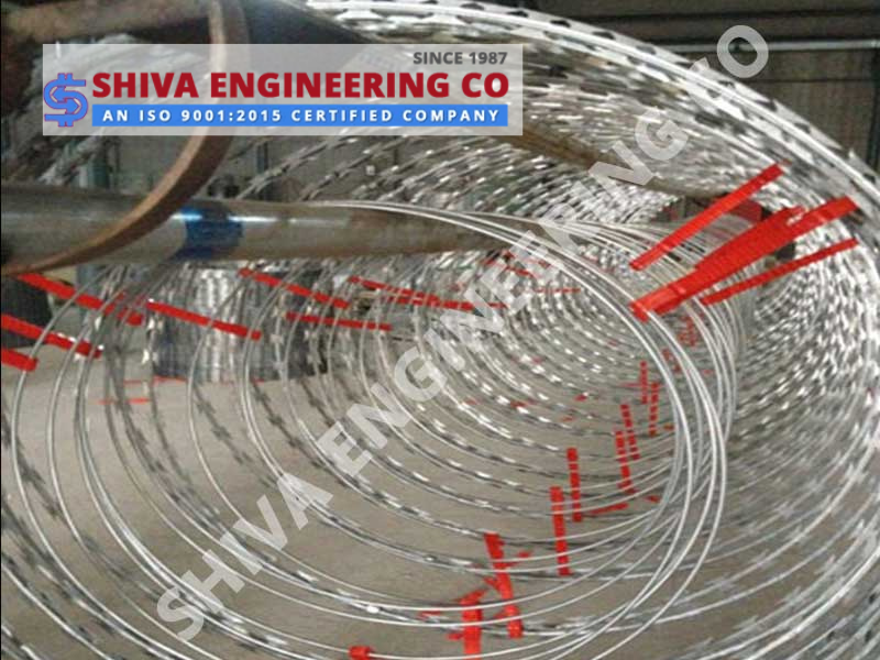 Benefits of installing Electrified Concertina Wire in house | by Shiva Engineering Co. | Medium