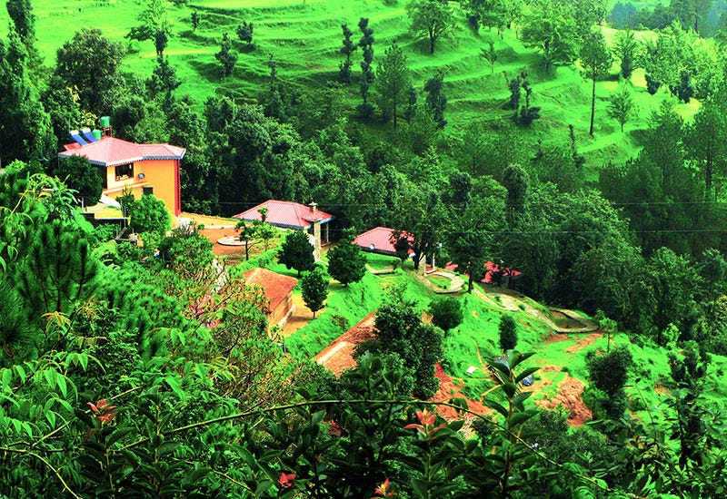 Luxury Hotel in Kausani with Breathtaking Himalayan Views — Himalaya ...