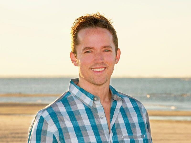 “Going Broke and Moving Back in with My Parents at 29 was the Best ...