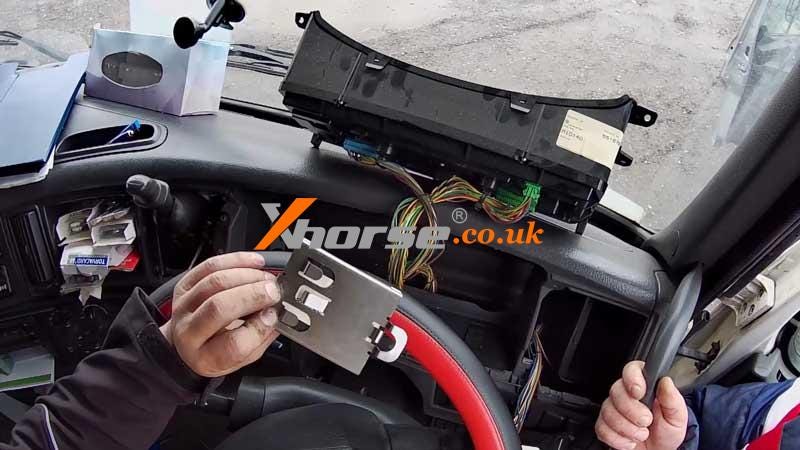 Xhorse VVDI Key Tool Max Program Volvo FH12 AKL via EEPROM | by Auto ...