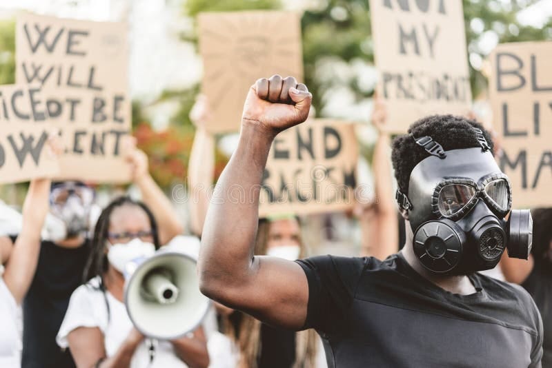 American Protesters: Should they Wear Protective Clothing and Gas Masks ...