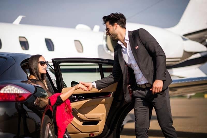 Luxury Airport Transfers | Boston Logan Limousine Service - Logan black ...