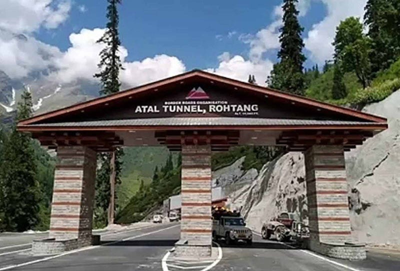 Manali: India’s Enchanting Himalayan Retreat | by Rohit Ghaisas Travel Blogger, Photographer ...