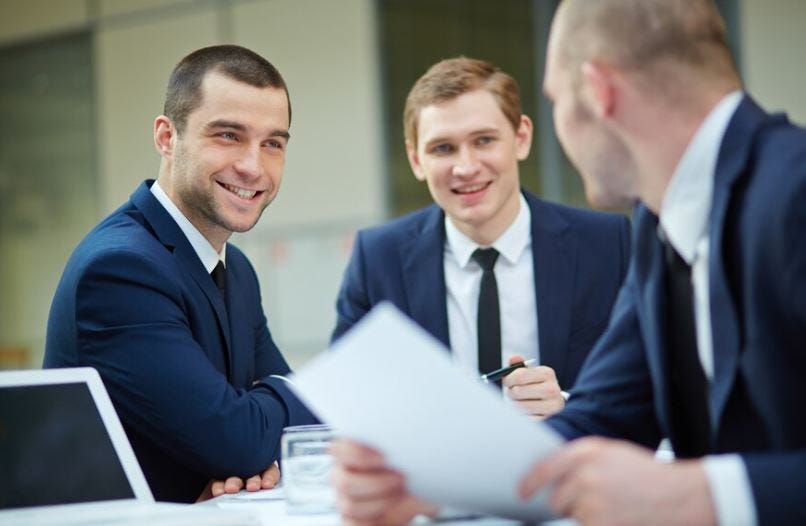 Mastering the Panel: 🌟A Guide to Excelling in Panel Interviews | by Mike Johnson | Medium