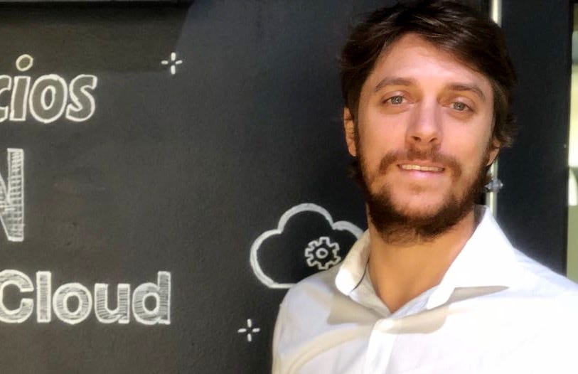 Entrevista a Juan Pablo Reyes — Serie ¿Cómo trabajo? | by Fabiola Saenz ...