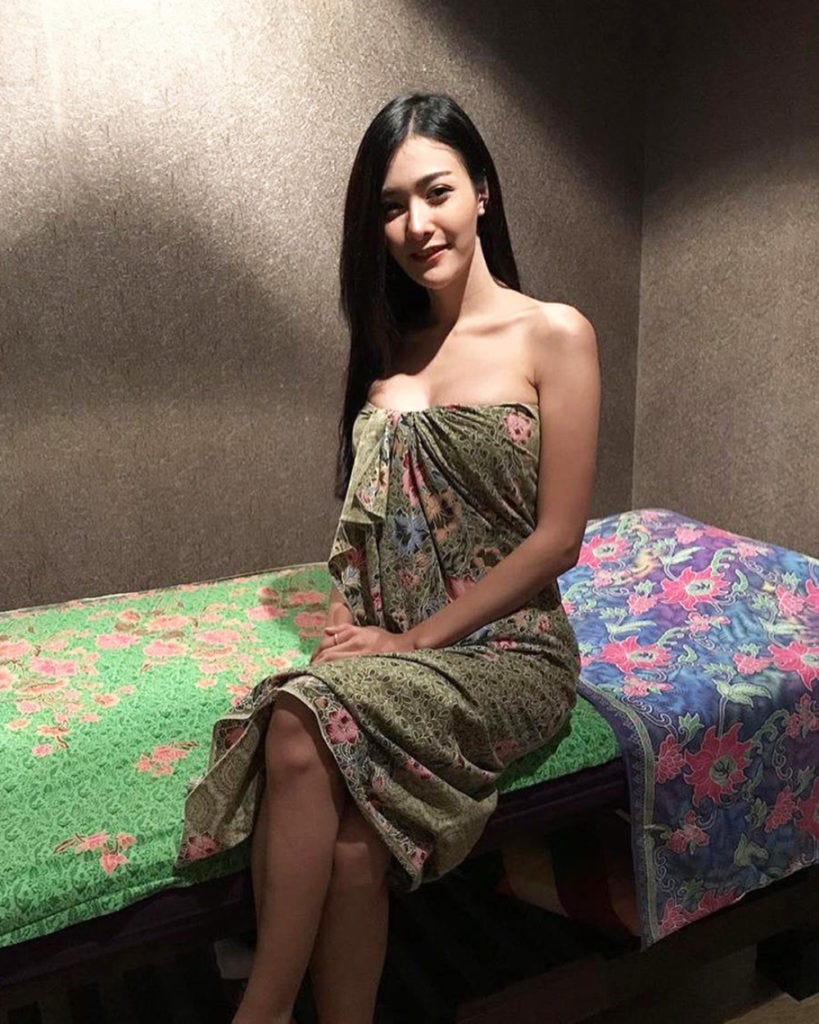 Cerita Sex Skandal Majikan Bersama Pembantu | by Yolamaulida | Medium