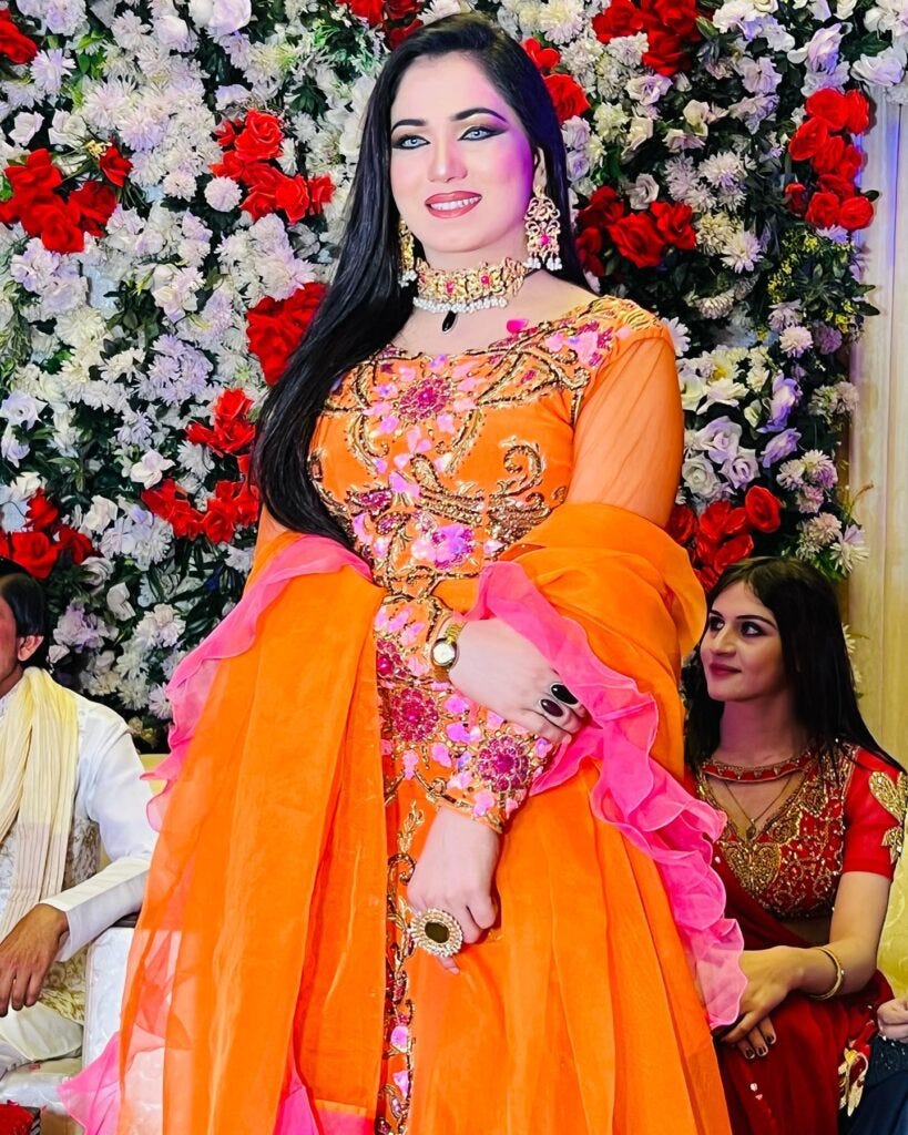 Pakistan’s Most Expensive Shemale Mehk Malik ‘s Lifestyle | by sajida ...