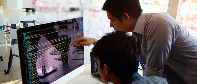 Building and Deploying Large-Scale Applications with Docker. | by [x]cube LABS | Medium