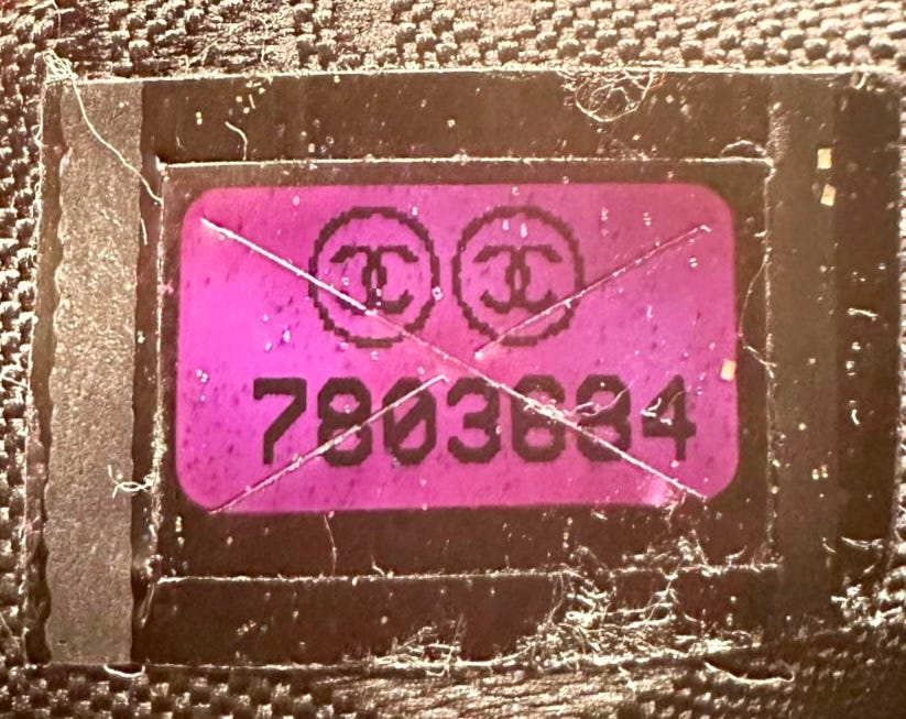 Behind the Color Change: The Impact of Black Jacquard Fabric on Bag ...