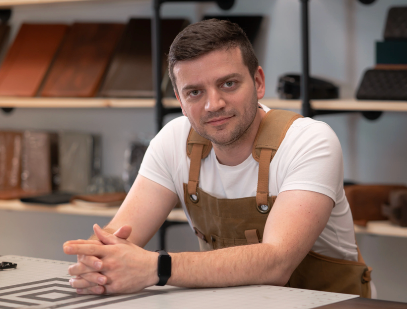 When leather tells the truth: What Tanner Leatherstein reveals about ...