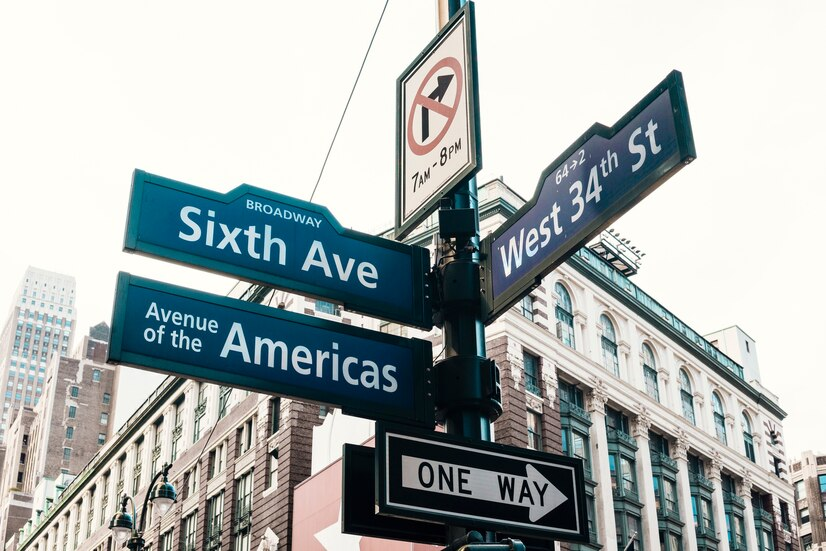 The Top 4 Signage Trends for 2024: Stay Ahead of the Curve in Southern ...