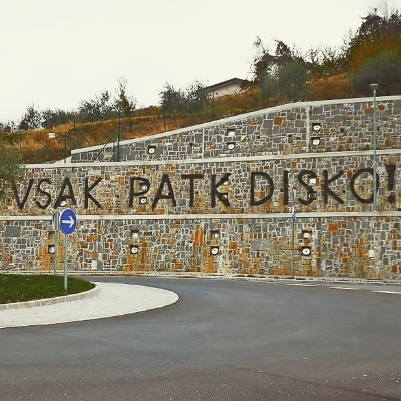 Vsak patk disko!. Hum, Collio sloveno (Goriška Brda): Hum… | by mirumir ...