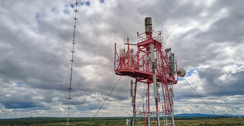 5G and the Future of Phone Towers: What to Expect | by David Williams ...
