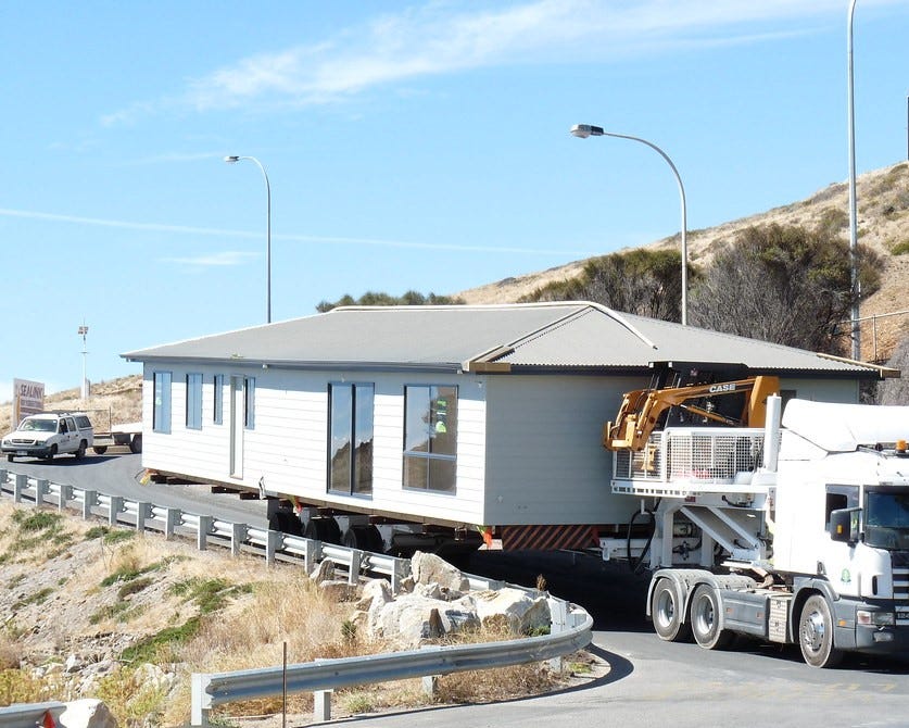 How to Schedule Efficient Junk Motorhomes Removal Services | by Federal ...