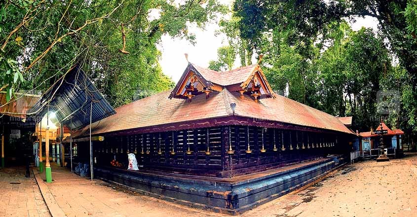 Navrang India: Oldest snake temple — Mannarasala temple, Kerala | by ...