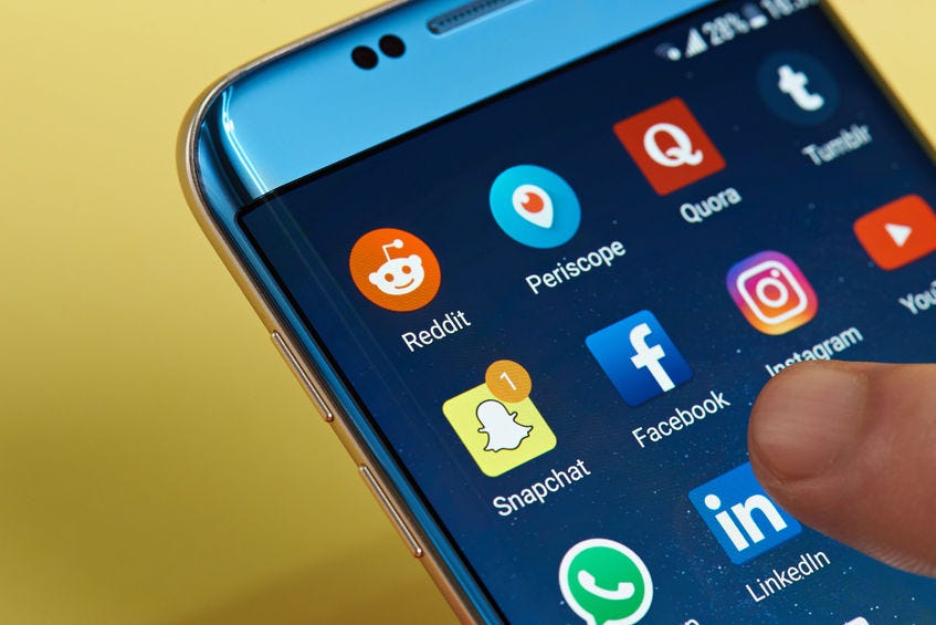Instagram vs Facebook: Mana yang Lebih Oke untuk Jualan Online? | by ...