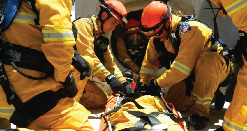 TRAINING RESCUE FROM ENCLOSED SPACES | by TRAININGJKT | Medium