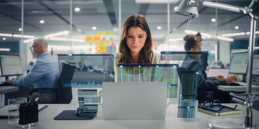 The Data Dilemma: Challenges and Opportunities in a Data-Driven World | by Mastech Digital | Medium