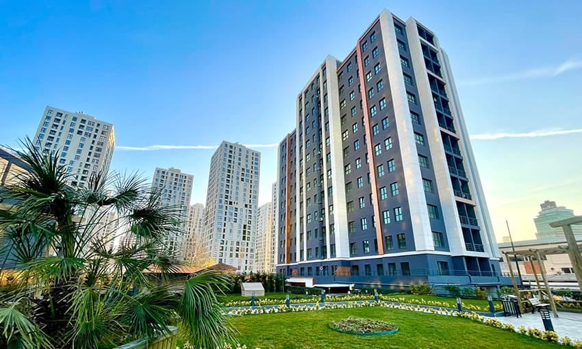 What are Bizz Towers in Esenyurt, Istanbul? - Istanbul Property HU - Medium
