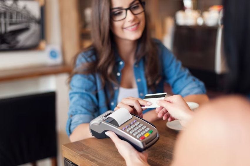 Upselling e cross-seling: domine essas estratégias e venda mais | by ...