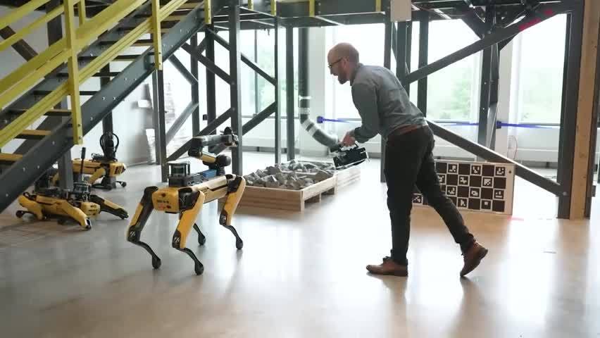 Using large model training such as ChatGPT, Boston Dynamics turns Spot robot dog into a “talking ...