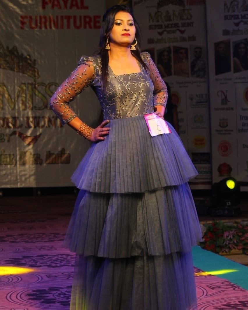 Mansi Yadav: A Story of Artistic Excellence and Unwavering Determination. | by Digital Scoop ...