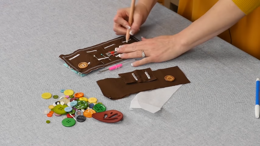 How to Make a Buttonhole (For Beginners) | Medium