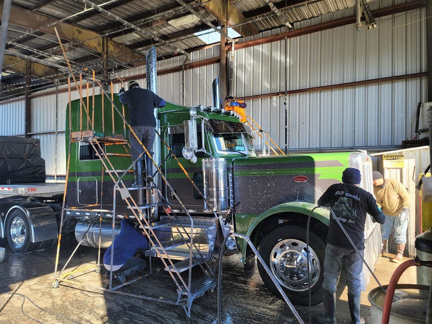 Exploring the Advantages of Procuring Truck Accessories Online | by The ... Exploring the Advantages of Procuring Truck Accessories Online | by The ...