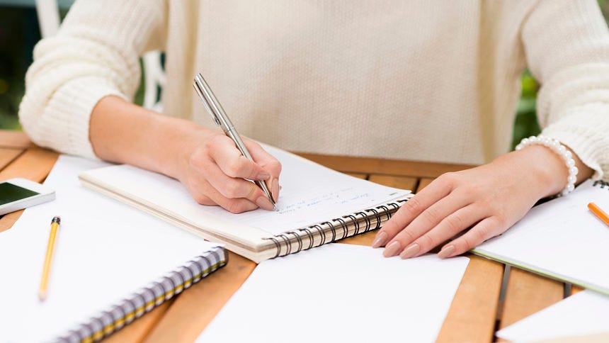 How Can a Professional Speech Writer Help You? - Word Nerds Guide - Medium