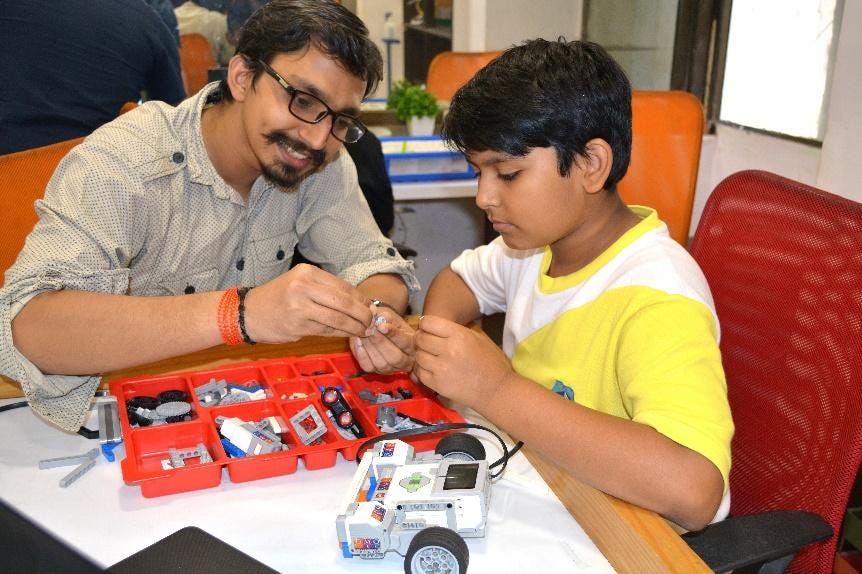 6 Excellent Benefits of Learning Robotics for Children through Workshop ...