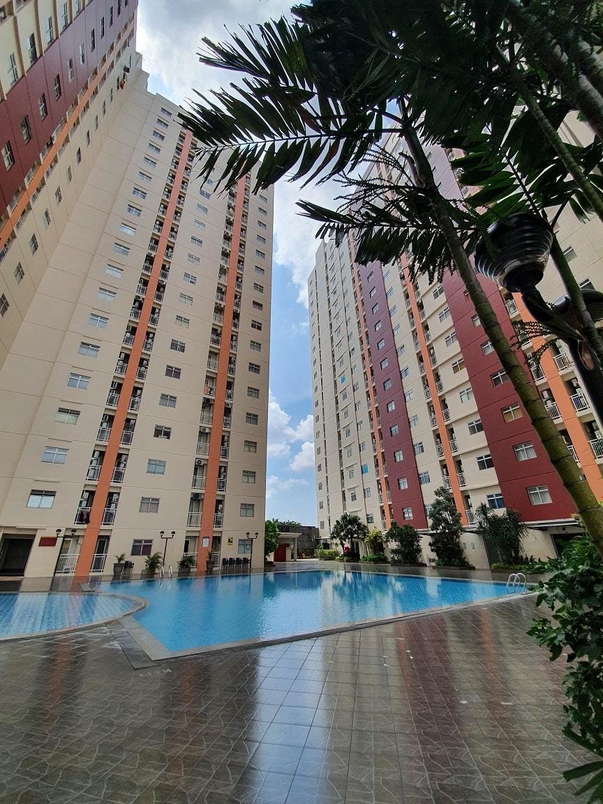 Review Gunawangsa Manyar Hotel Rekomendasi Hotel Dekat Wisata Belanja ...