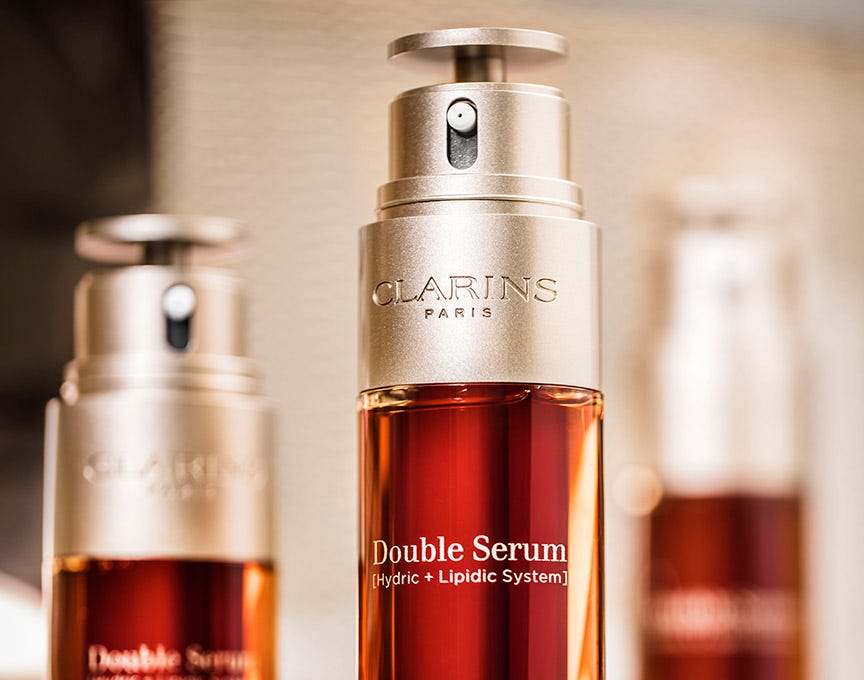 Clarins Double Serum Unique Two-Phases Formula - Daisy Ellis - Medium