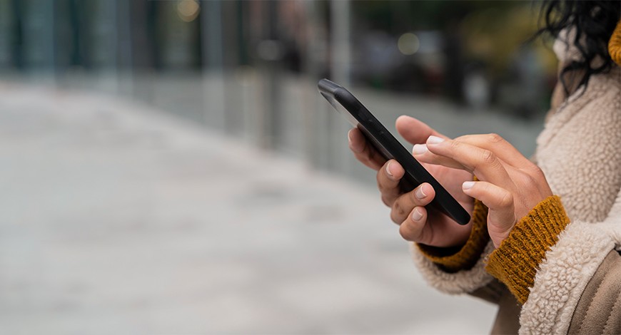 Your Smartphone is Ten Times Dirtier Than Your Toilet | by cleanables | Medium