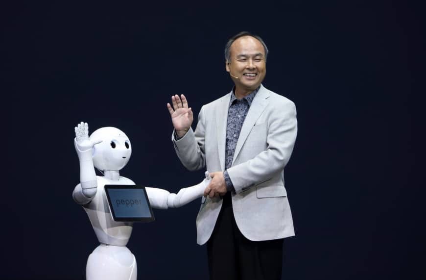 Masayoshi Son dan robotnya. Oleh: Ricky Suwarno | by Ricky Suwarno | Kecerdasan Buatan Indonesia ...