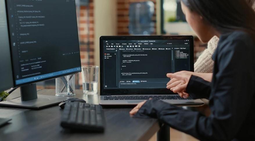 Why You Should Use Laravel PHP Framework | by Readerstacks | Medium