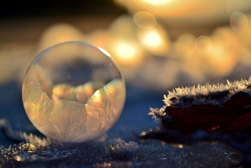 Weekend Diversion: Bubbles on Ice | by Ethan Siegel | Starts With A ...