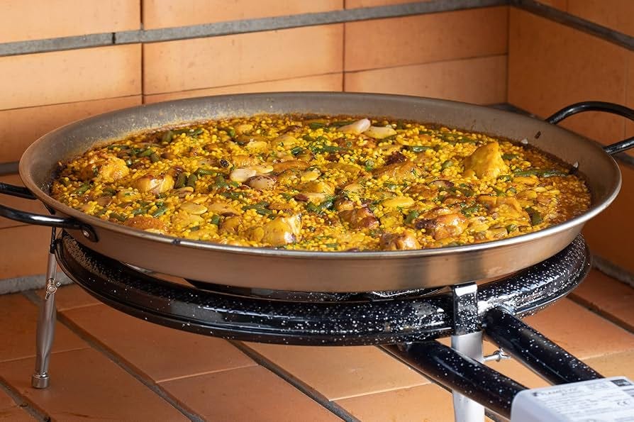 Paella Pan: The Ultimate Guide to Perfect Spanish Cooking | by Randy ...