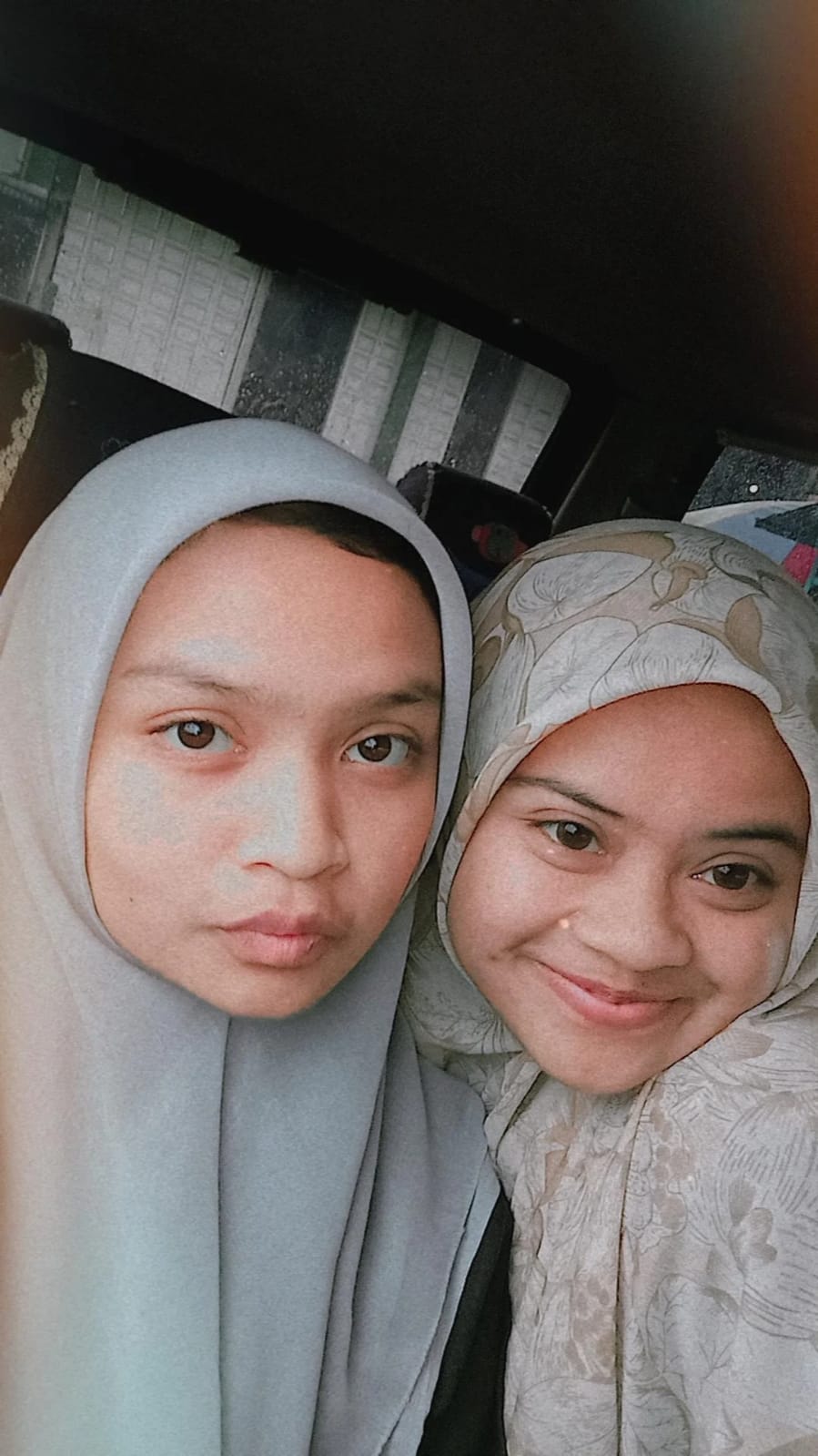My lovely sister. Pada kenyataannya, hidup tak akan… | by Yogaarum ...