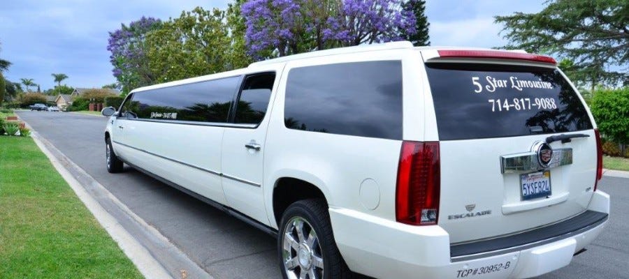 5 Star Limousine Presents the Luxurious Executive Car Service to Make a ...